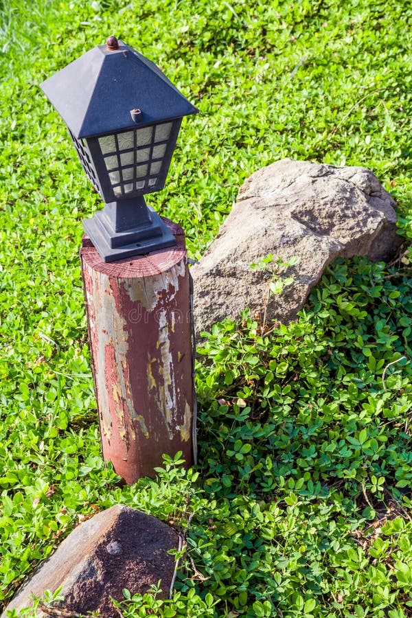 Garden lamp stock image. Image of house, decorative, lamp - 28643249