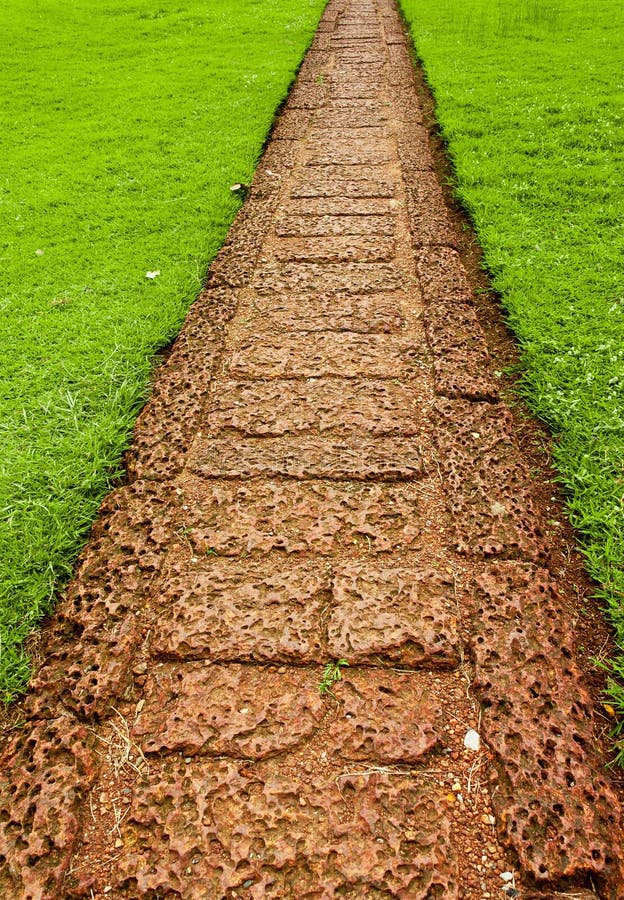 Garden Path with Grass Growing Up between the Stones Stock Photo ...
