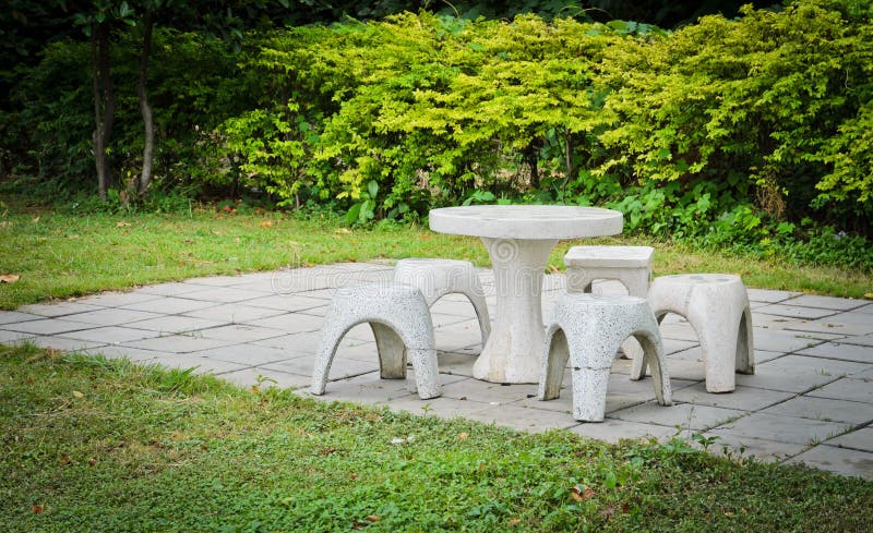 Garden stone table stock photo. Image of rest, stone - 34133604
