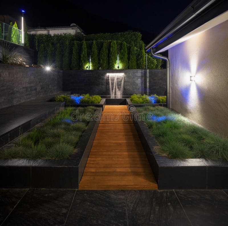 Garden in the Yard of Luxury Villa with Fountain Stock Photo - Image of ...