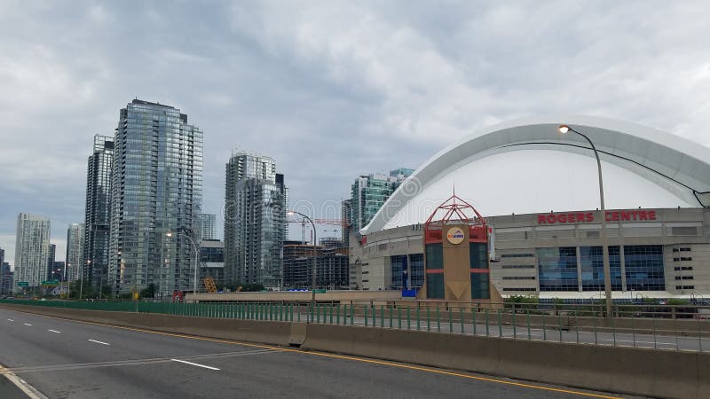 Gardiner Expressway in Toronto Downtown Editorial Stock Photo - Image ...