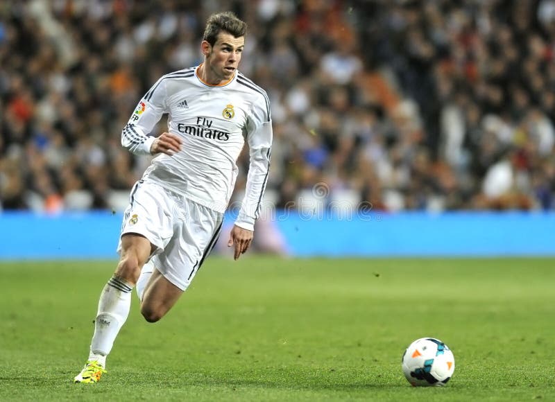 Gareth Bale Van Real Madridlooppas Met De Bal in Tegenaanval ...