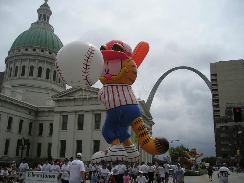 Garfield Float during 4th of July Parade on Saint Louis Editorial Photo ...