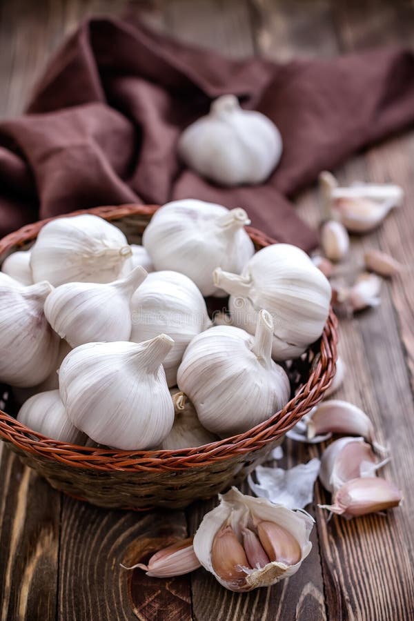 Sliced garlic stock image. Image of sliced, bulbs, vegetable - 21185229