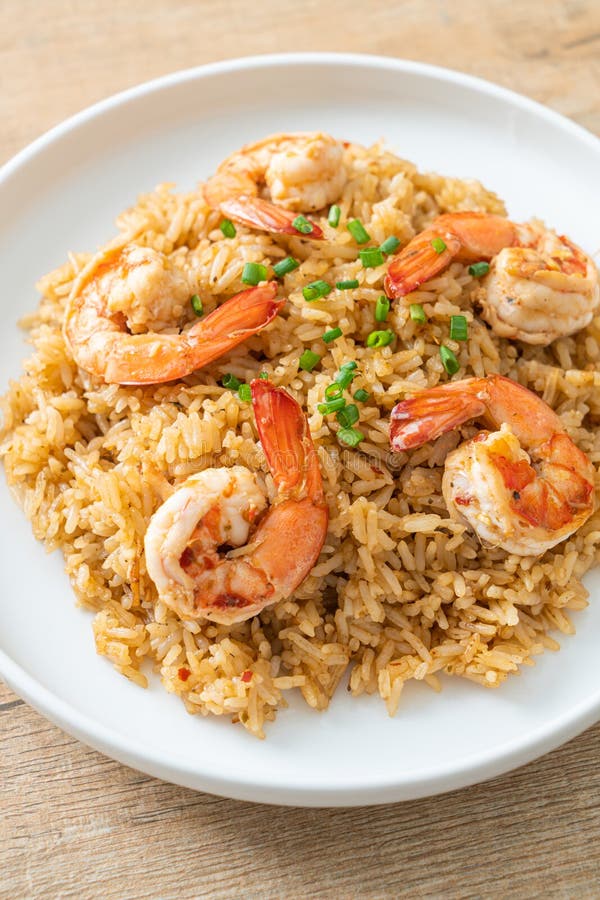 Garlic Fried Rice with Shrimps Stock Image - Image of carrots, eggs ...