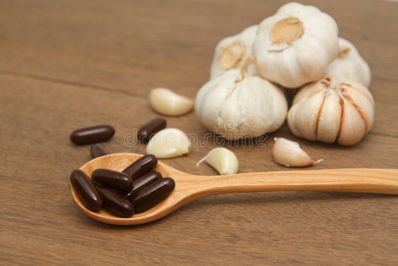 Garlic Herbal Supplement Pills Stock Image - Image of medicine ...