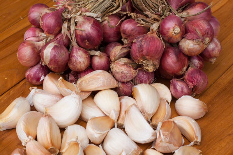 Garlic and shallots stock image. Image of plant, healthy - 57006223