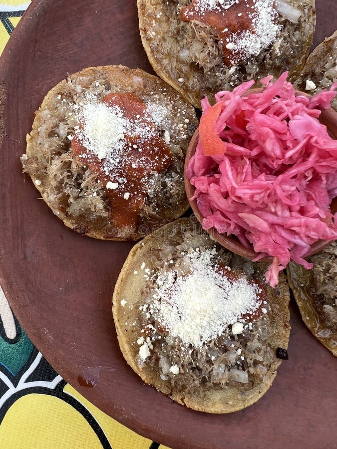 Garnachas Appetizer Served on Clay Plate. Crispy Corn Tortilla Served ...