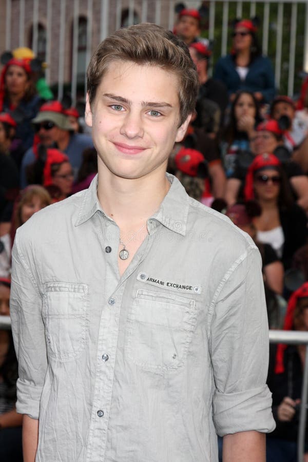 Garrett Backstrom editorial stock image. Image of tides - 24571034