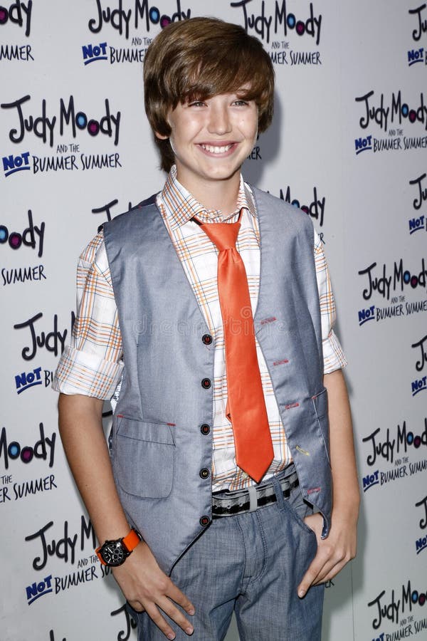 Garrett Ryan editorial stock image. Image of arclight - 24198719