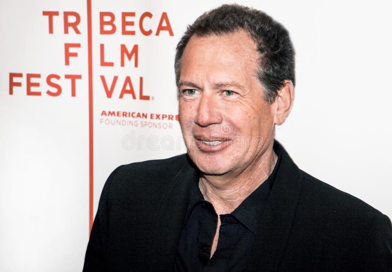 Garry Shandling at the 2005 Tribeca Film Festival in New York City ... Garry Shandling at the 2005 Tribeca Film Festival in New York City ...