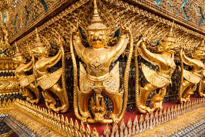 Garuda Statue in Grand Palace of Thailand Stock Photo - Image of city ...