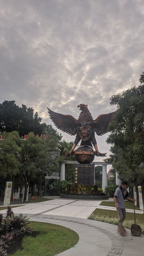 Garuda Statue, Semarang State University Editorial Stock Photo - Image ...