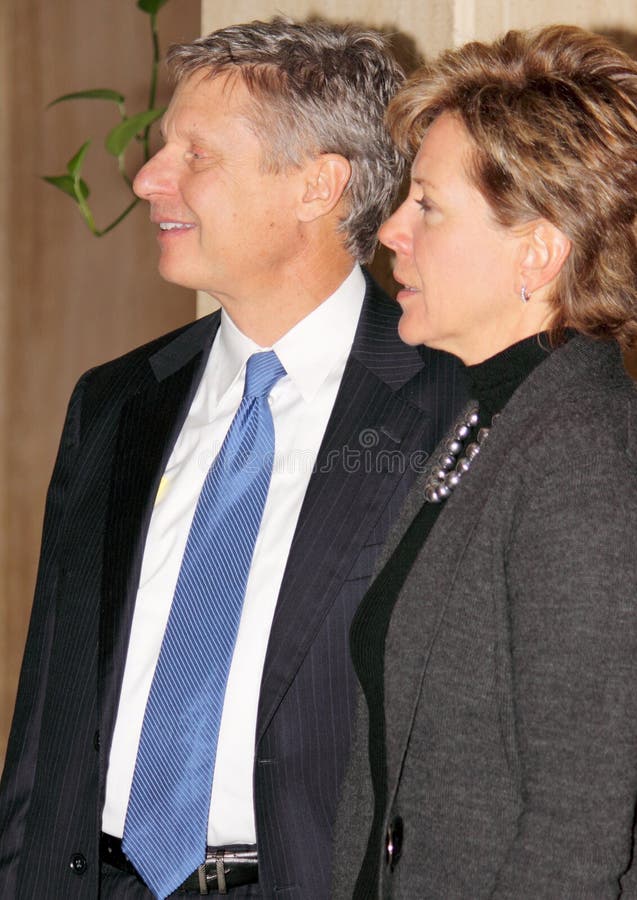 Gary Johnson with Fiance Kate Prusack Editorial Photo - Image of party ...