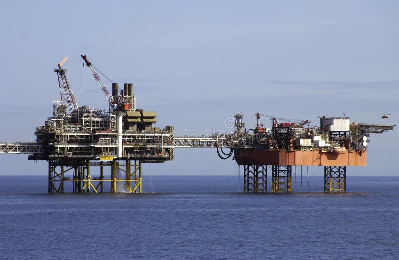 Gas Drilling Rig - Irish Sea Stock Photo - Image of methane, irish ...