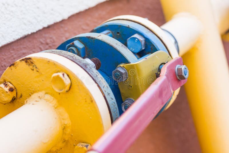 The Gas Gate, Yellow Valve and Pipes. Stock Photo - Image of bolt, gate ...