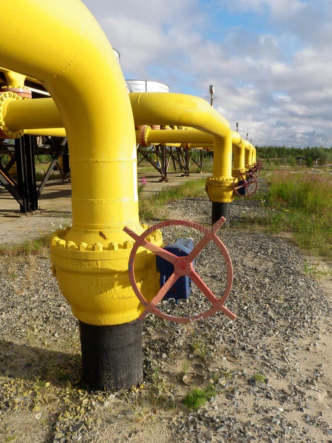 Gates on the gas pipeline stock image. Image of summer - 25488857