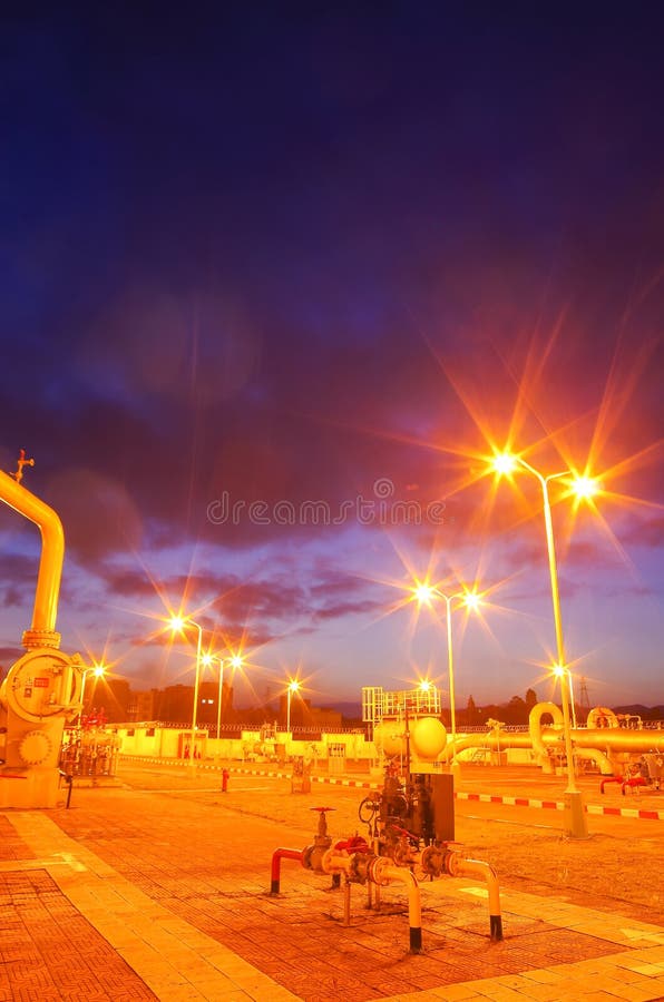 Gas pipeline at night editorial image. Image of field - 72925860