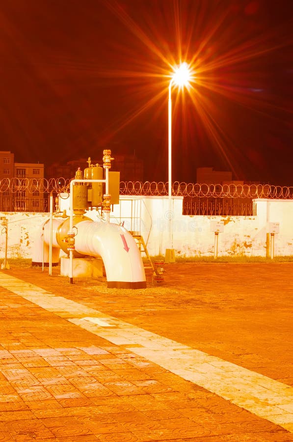 Gas pipeline at night editorial stock photo. Image of metal - 93682188