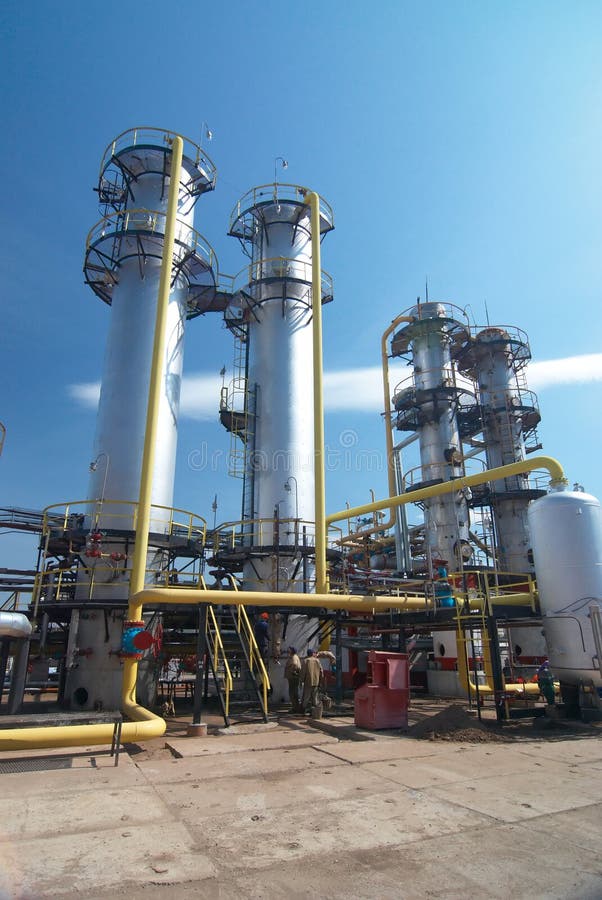 Industria De Transformación Del Gas Imagen de archivo - Imagen de ...