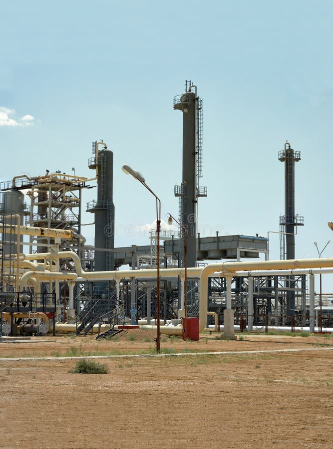 Gas Processing Plant. stock image. Image of earth, metal - 12677477