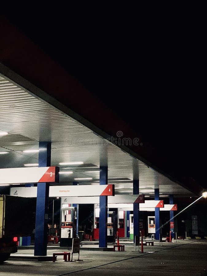 Gas Station editorial image. Image of motorized, vehicles - 262072955