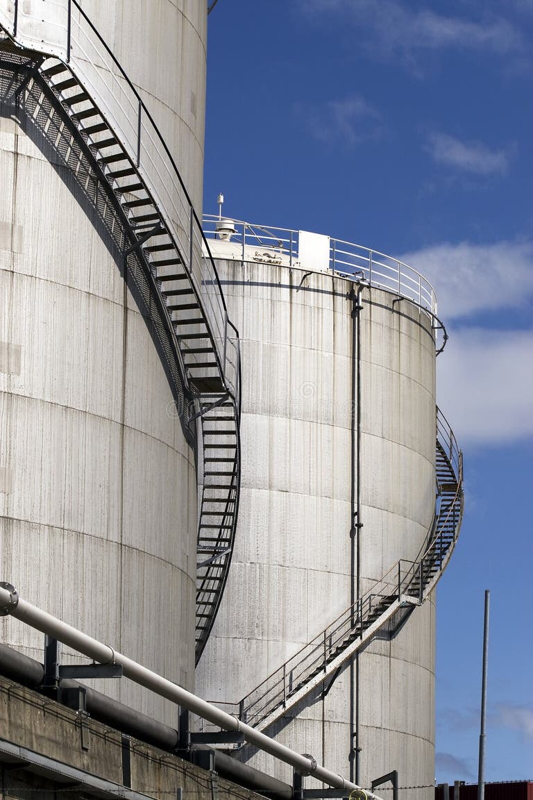 363 Cylindrical Fuel Storage Tanks Stock Photos - Free & Royalty-Free ...