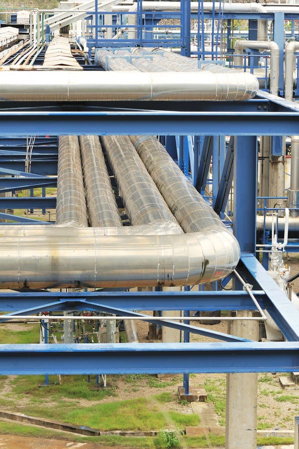 Gasodutos imagem de stock. Imagem de campo, mesa, metal - 25322743