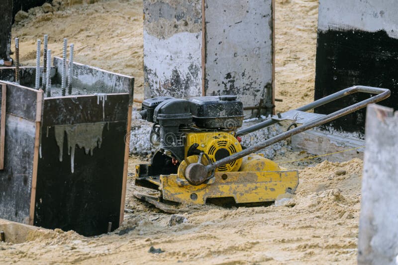 Gasoline Soil Compaction Machine with Vibrating Plate on Building Site ...