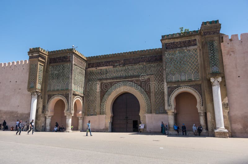 Bab El-Mansour Gate In Meknes Editorial Photo - Image of arabian ...