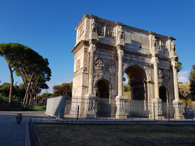 Gate of Constantine in Rome Editorial Image - Image of rust, entrance ...