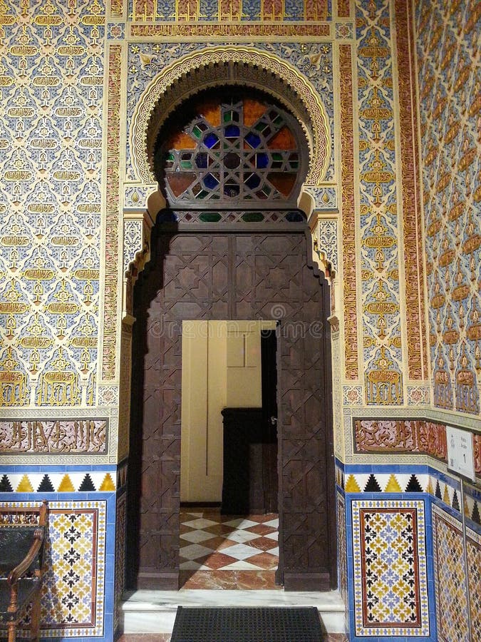 Gate and Details Emblematic of Arab Culture and History Stock Photo ...
