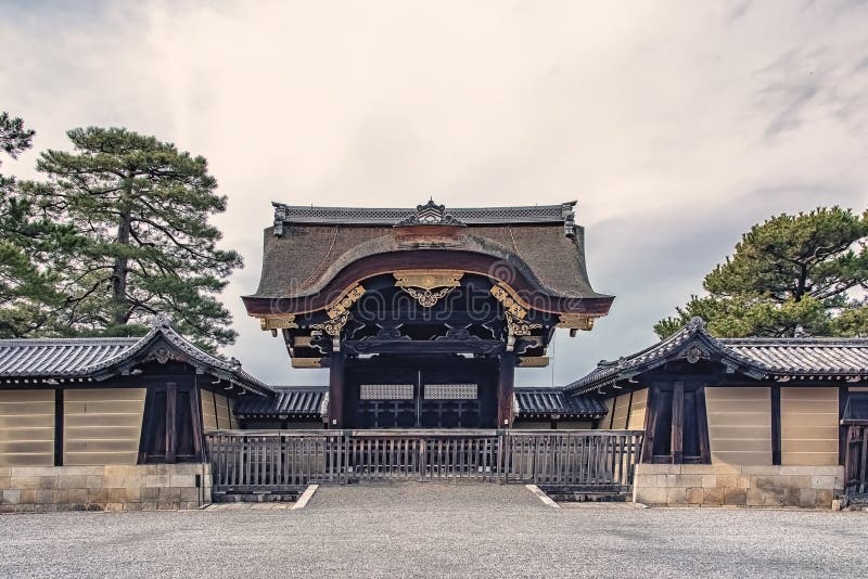 Gate of the Imperial Palace Editorial Photography - Image of landmark ...