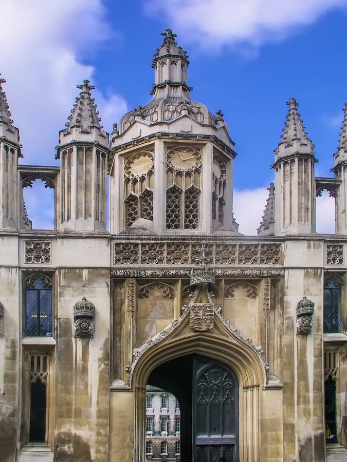 Gate of King S College, Cambridge, England Stock Photo - Image of ...