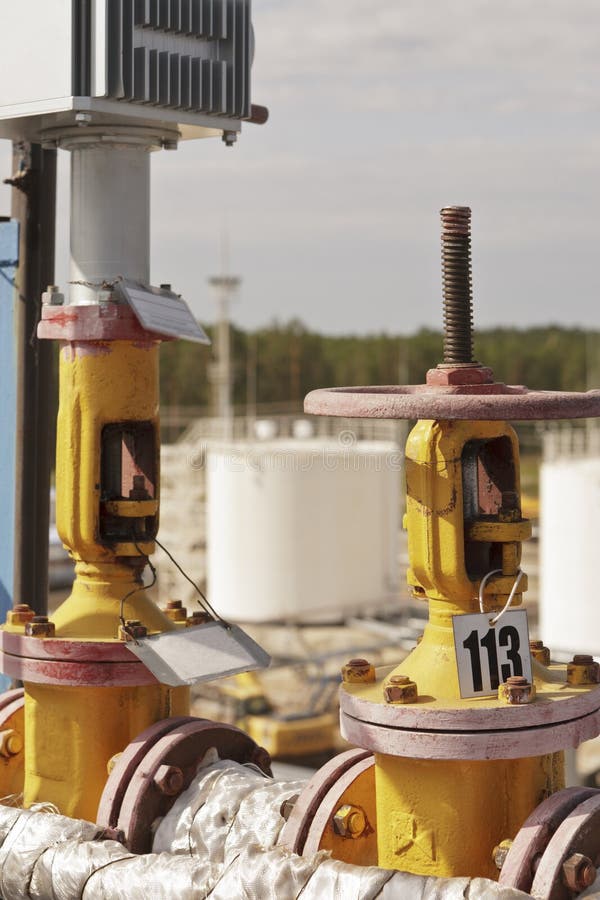 The gate latch on gas pipe stock image. Image of pipeline - 25792357