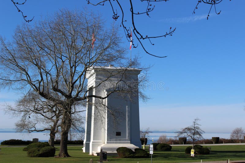The Gate Monument in Peace Arch Park Stock Photo - Image of blue ...