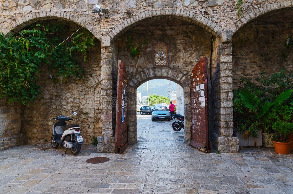 Gate of the Old Town of Budva, Montenegro Editorial Stock Image - Image ...