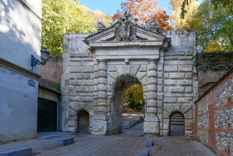 Gate of the Pomegranates - Granada, Spain Stock Image - Image of gate ...