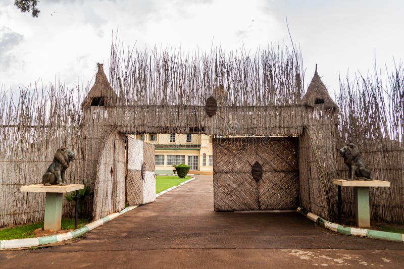 Gate of the Royal Palace of the King of Buganda in Kampala, Ugan Stock ...