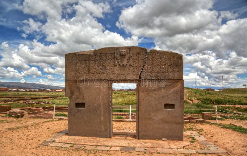The Gate of the Sun, Tiwanaku, Bolivia Stock Image - Image of bolivia ...