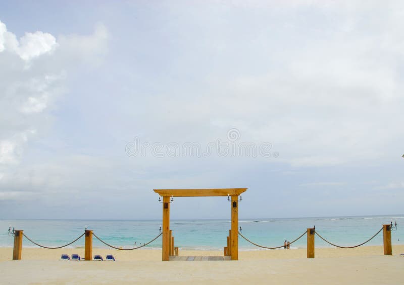 Gate to the beach stock photo. Image of leave, beachfront - 6535260