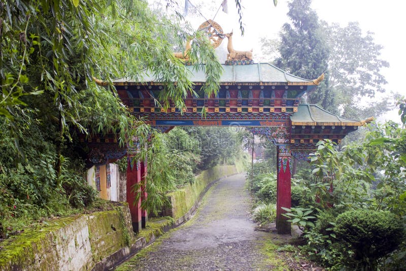 Gate to Buddhist monastery stock image. Image of decorative - 22775271