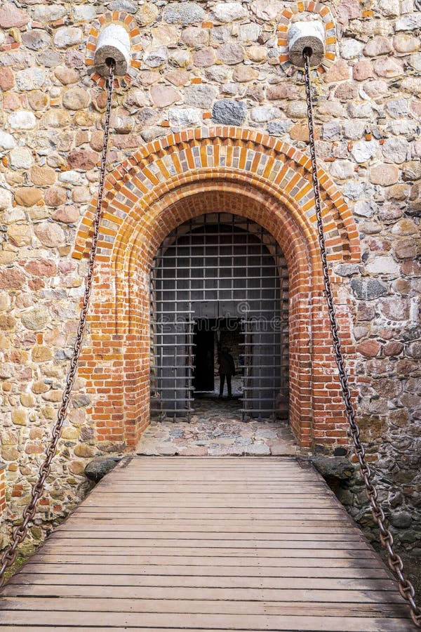 The gate to the castle stock photo. Image of drawbridge - 193903288