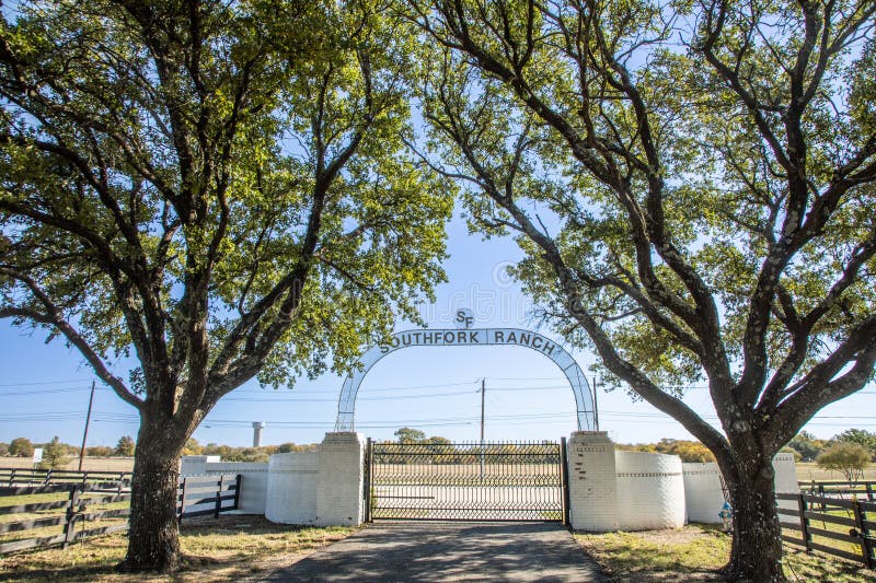 Gate To the South Fork Ranch in Dallas, Texas Editorial Image - Image ...