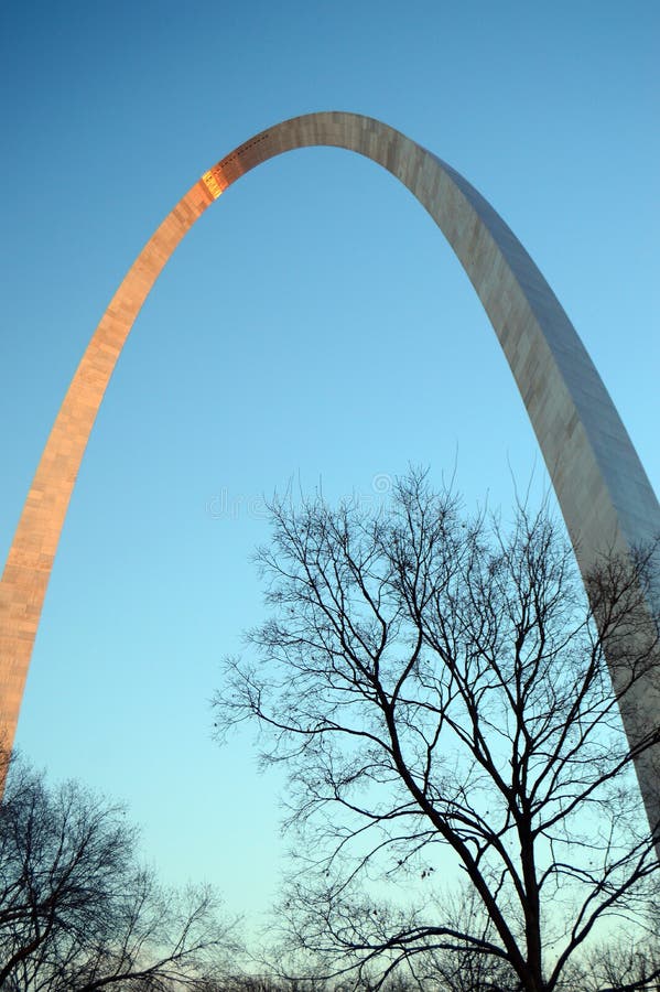 The Gateway Arch Rises Over Winter Trees in St Louis Editorial ...
