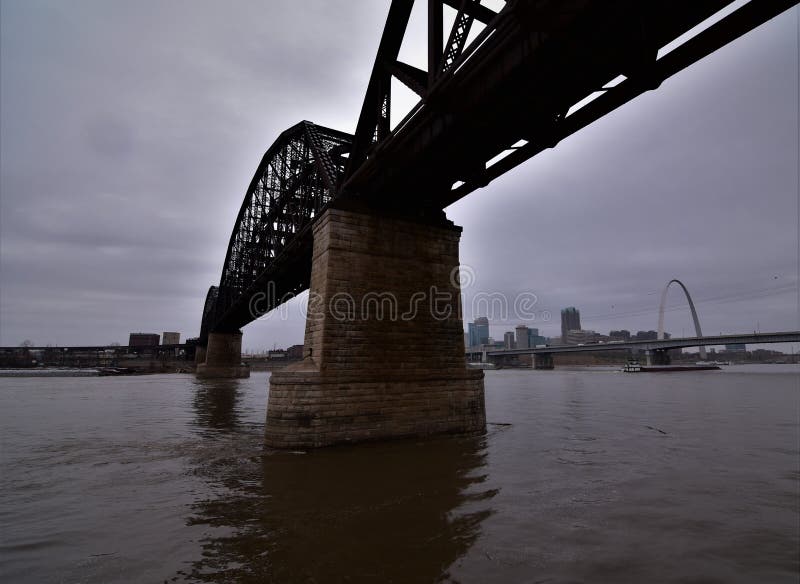 Gateway Arch Riverboat Tour on the Tom Sawyer Riverboat Tour St Louis ... Gateway Arch Riverboat Tour on the Tom Sawyer Riverboat Tour St Louis ...