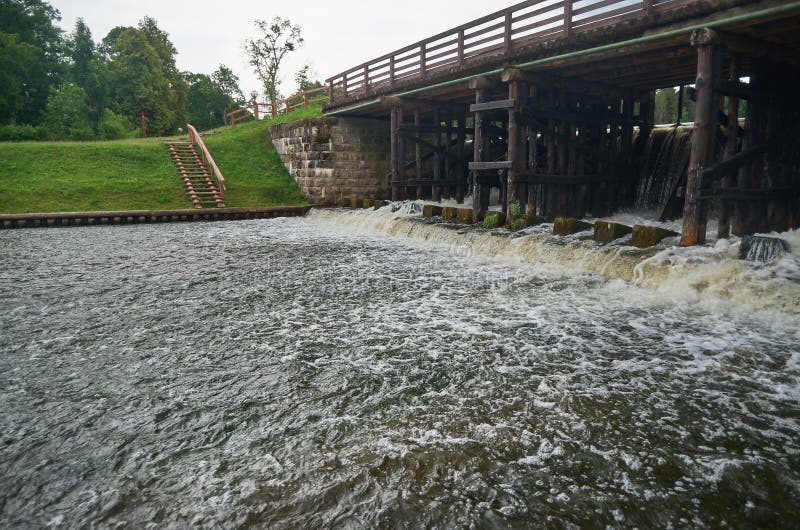 Gateways sluice locks stock photo. Image of gate, house - 97175164