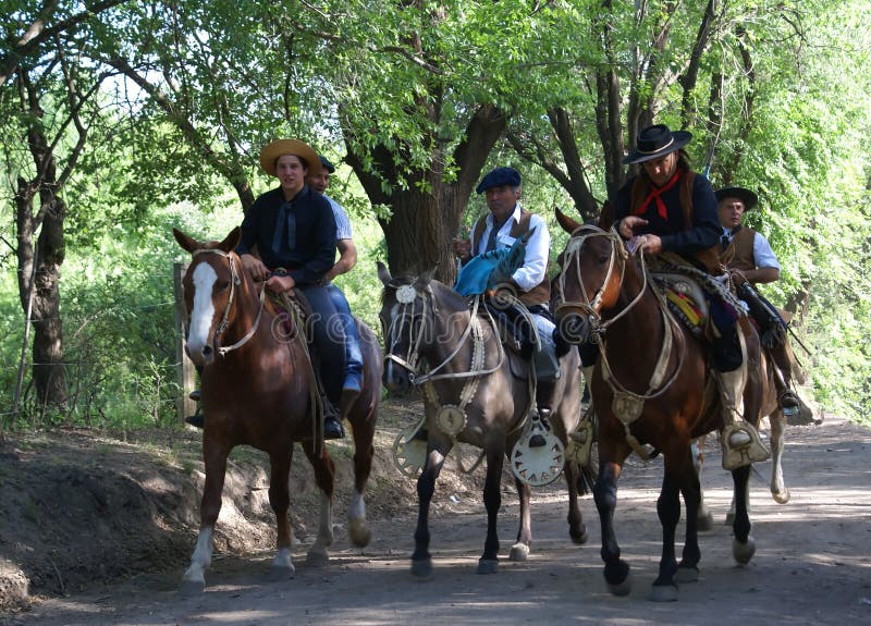 Gauchi Sul Festival Tradizionale in Purmamarca, Provincia Jujuy ...