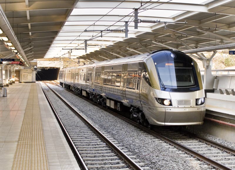 Gautrain - High Speed Commuter Train Editorial Image - Image of track ...