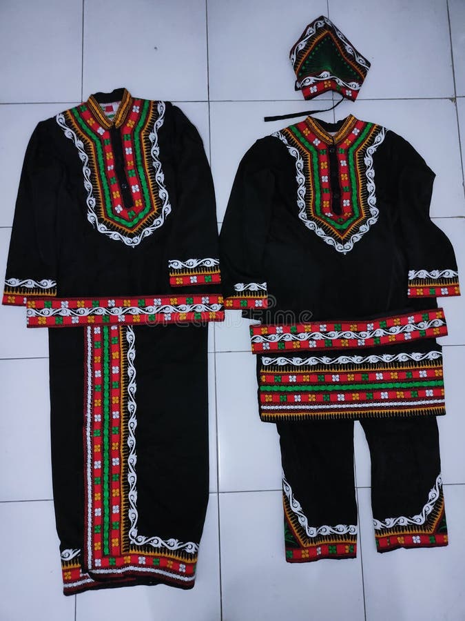 Gayo traditional dress editorial photo. Image of gayo - 263385476